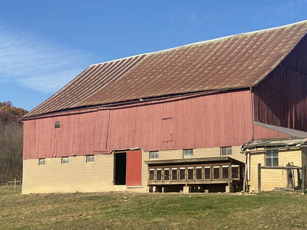 Historic Mark Double Pen Log Barn, Circa 1820’s - BarnTraders.com